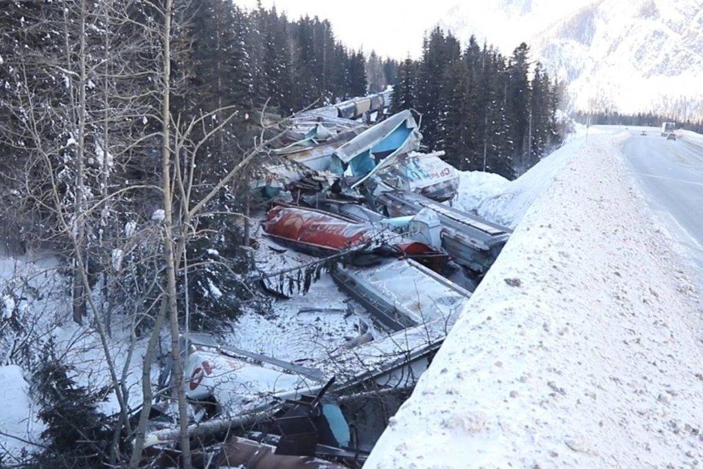CP Rail reopens mainline through Field, B.C. after fatal derailment ...